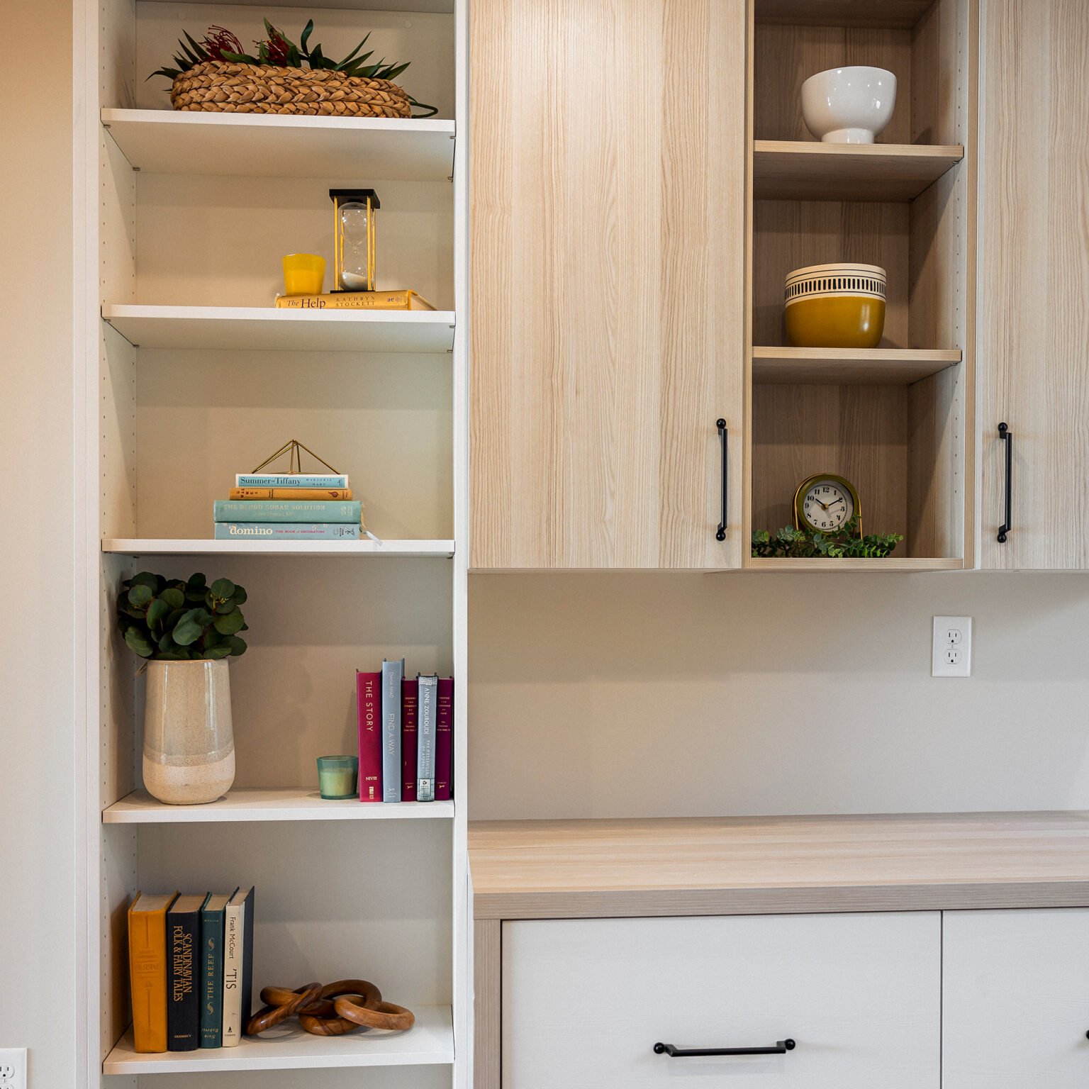 Crisp and Clean Office - ZONAVITA